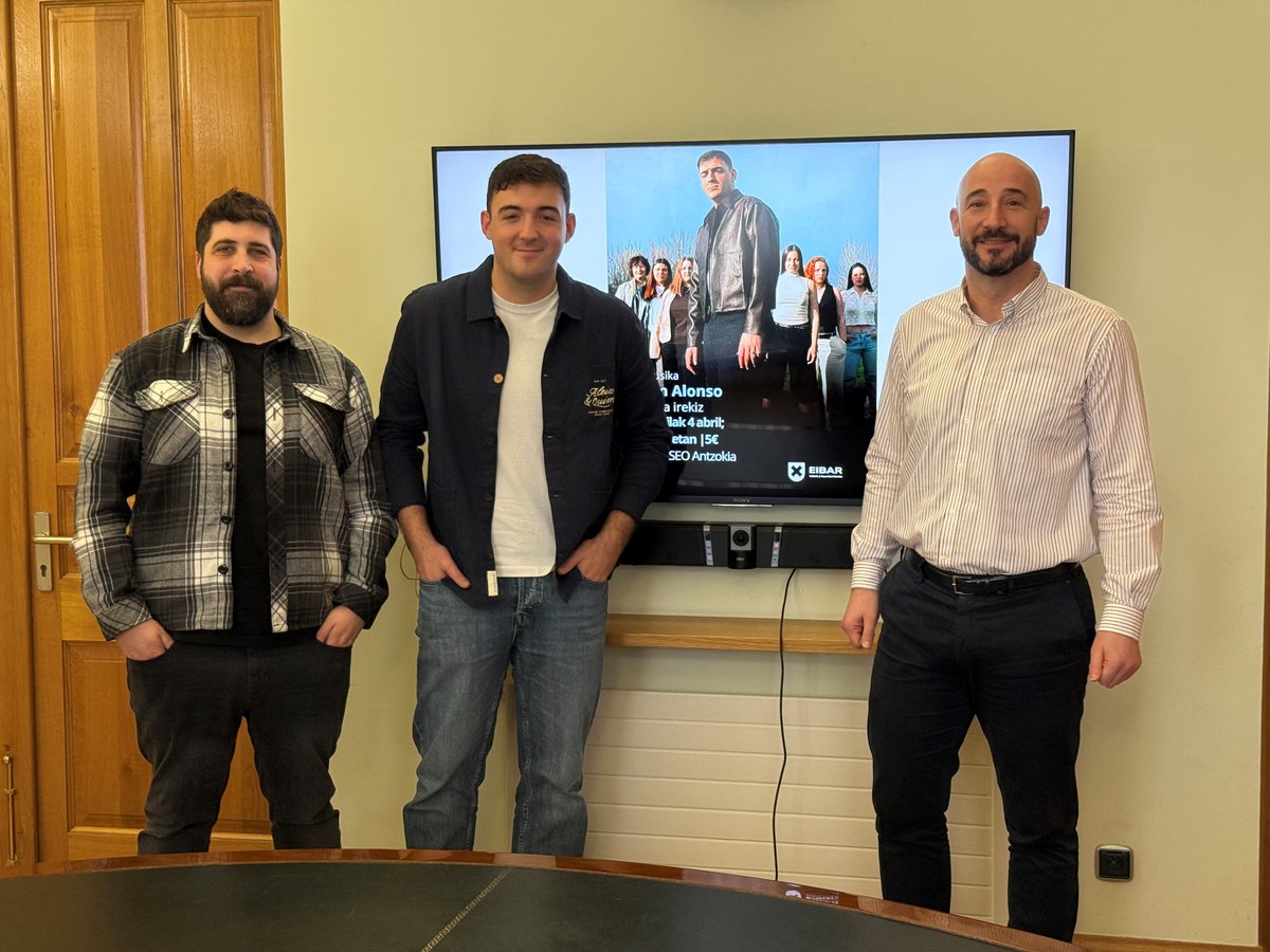 Jon Alonso se presentará como solista con "Atea irekiz" el próximo 4 de ...