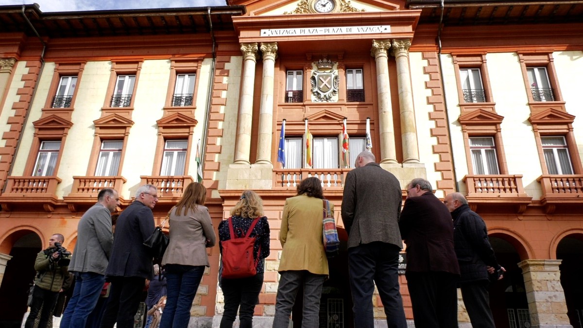 La Plaza de Unzaga, Lugar de Memoria Democrática — Ayuntamiento de Eibar